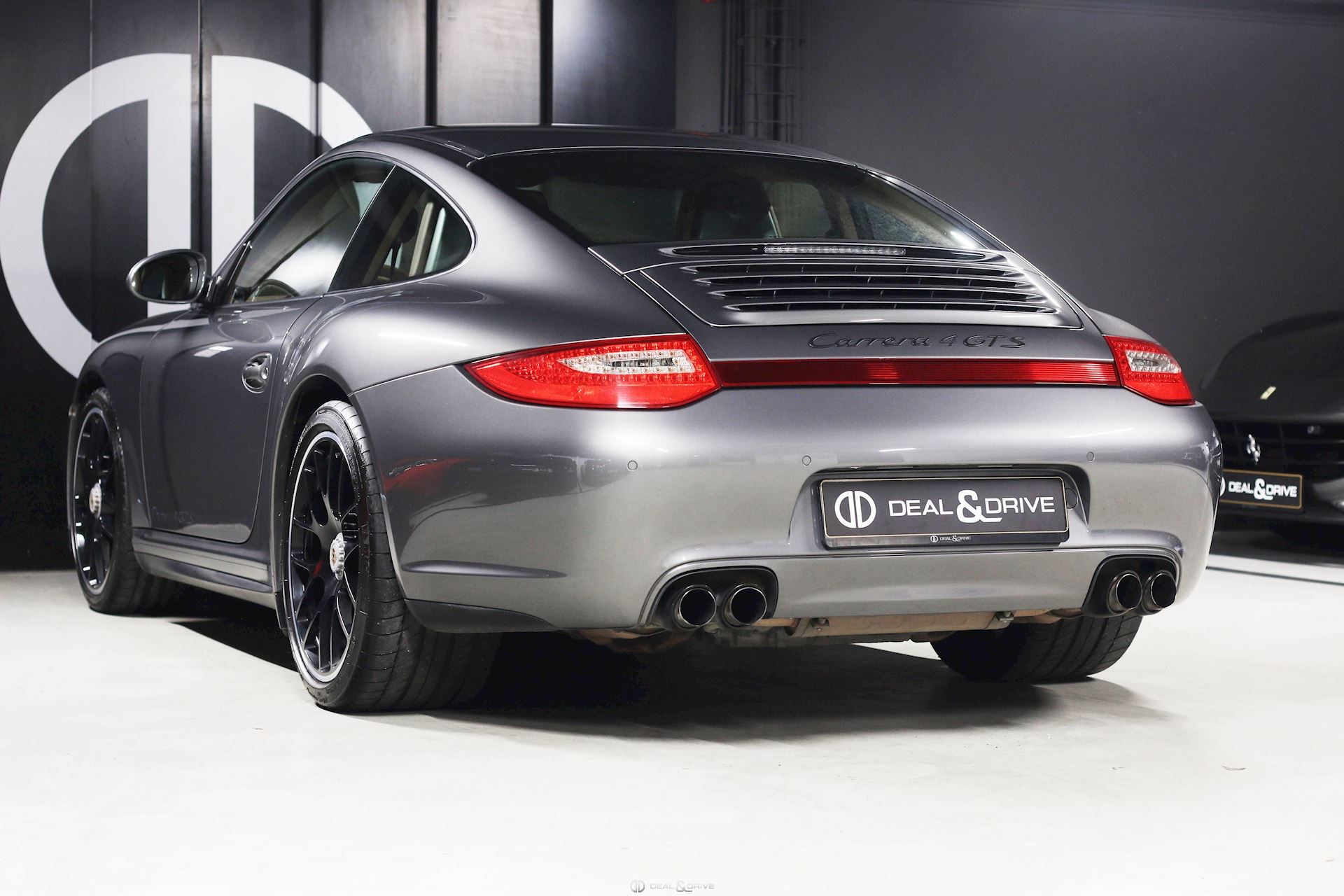 PORSCHE 911 997 2 CARRERA 4 GTS COUPE Deal Drive